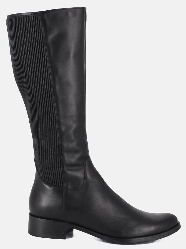 Long Boots in Large Sizes - Pretty Big Shoes