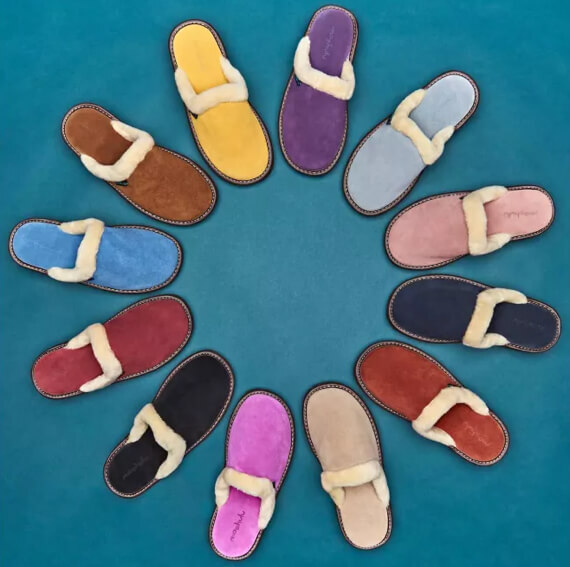 cosy women's slippers in large sizes 2021 - Pretty Big Shoes